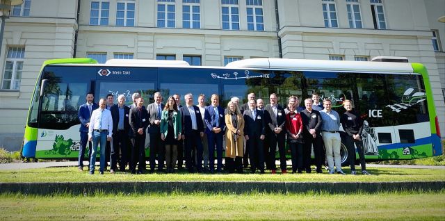 Jubiläumsevent 10 Jahre PlusBus - PlusBus Deutschland